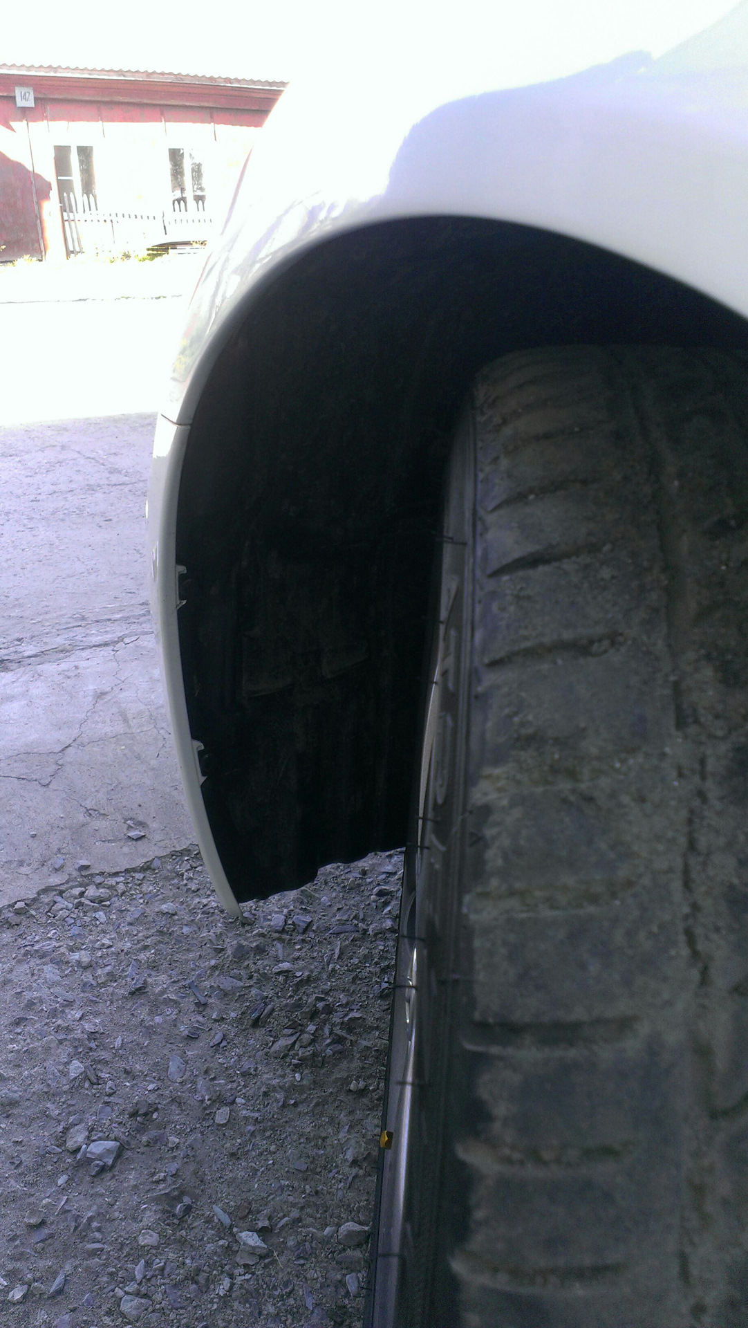 Установка молдингов в передний бампер+химчистка салона+установка клипсы ...