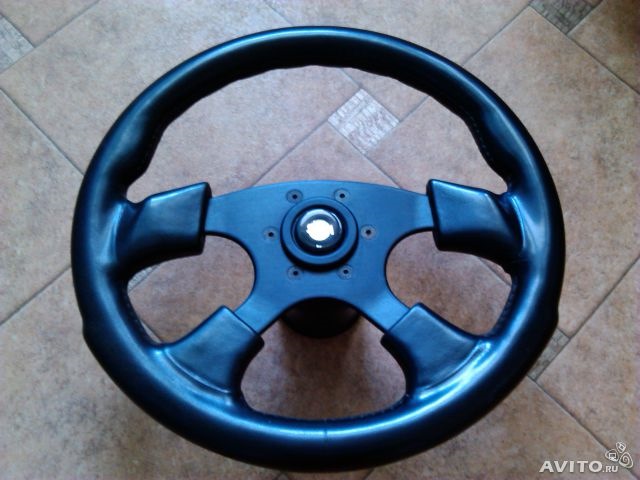 четкий руль — Volkswagen Golf Mk2, 1,8 л, 1989 года | аксессуары | DRIVE2