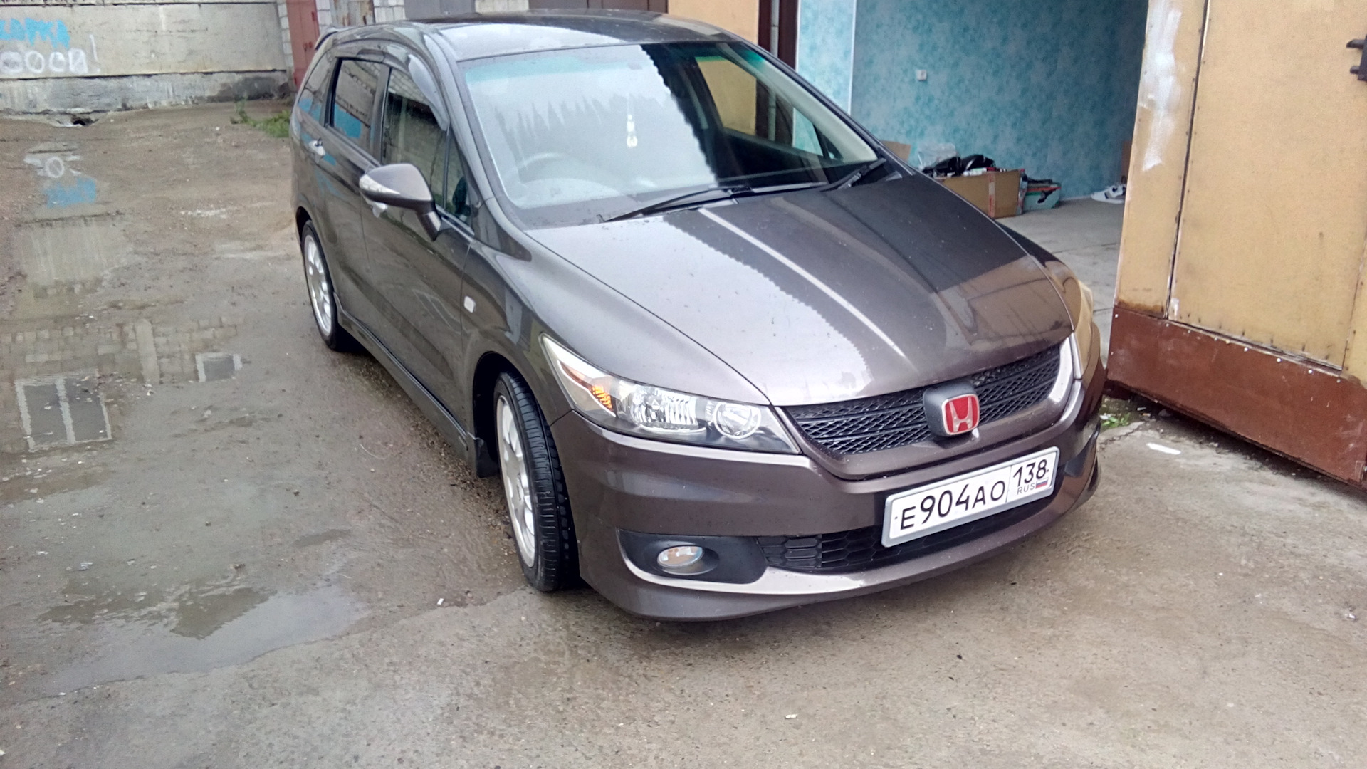 Просто фото… — Honda Stream, 1,8 л, 2007 года | фотография | DRIVE2