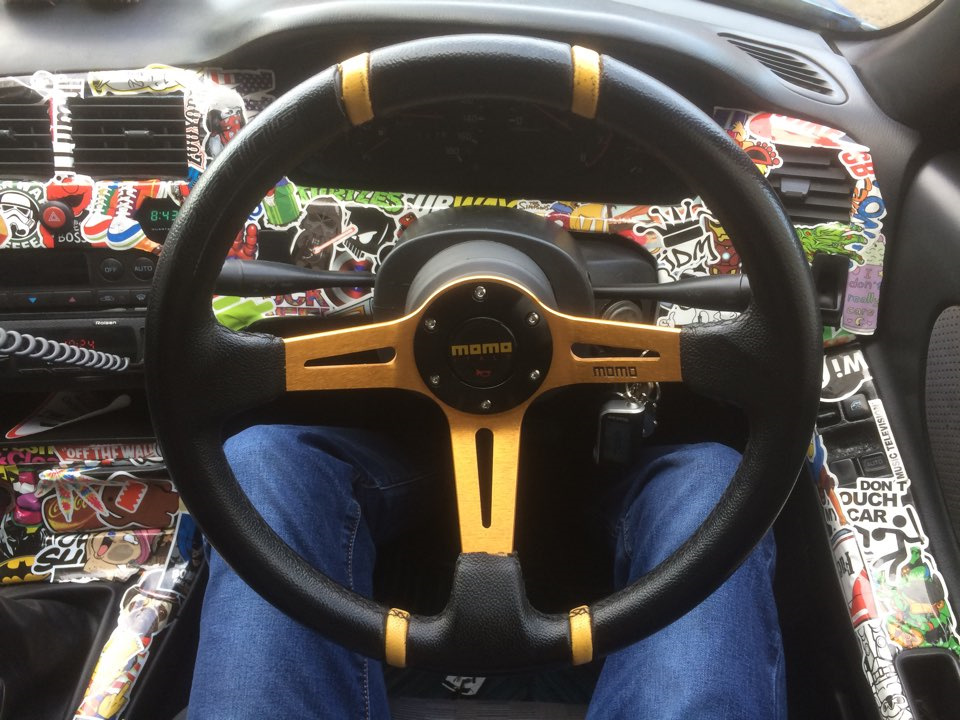 #7 [Кнопка клаксона momo] — Nissan Skyline (R33), 2,5 л, 1996 года ...