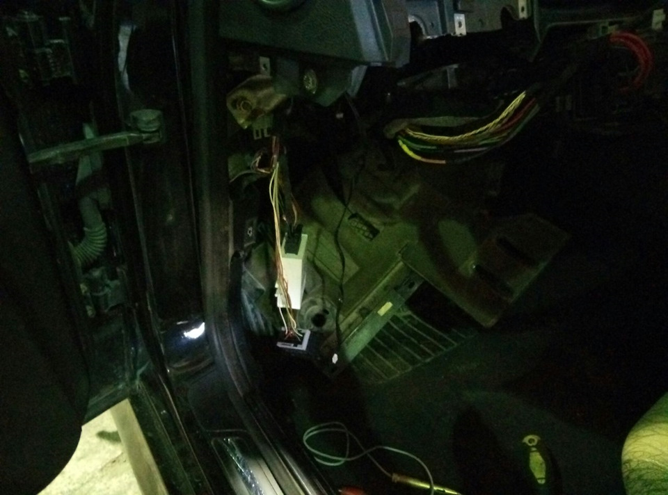 Teil zwei. Битва с блоком EWS — BMW 5 series (E39), 2,5 л, 2001 года ...