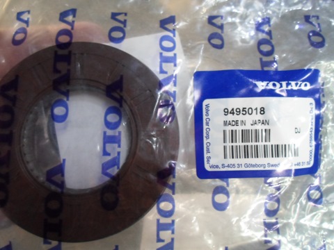 9495018 Сальник 40*75*10 TCW14 Volvo | Запчасти на DRIVE2