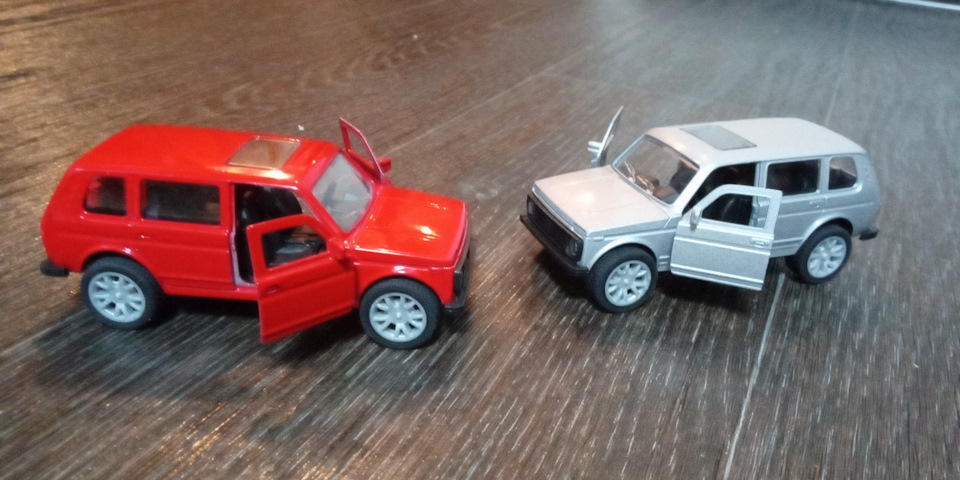 Игрушки — Lada 2131, 1,7 л, 2003 года | просто так | DRIVE2