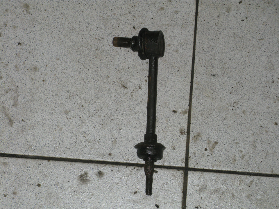 Замена тяги заднего стабилизатора Toyota LC Prado 120. — Toyota Land ...