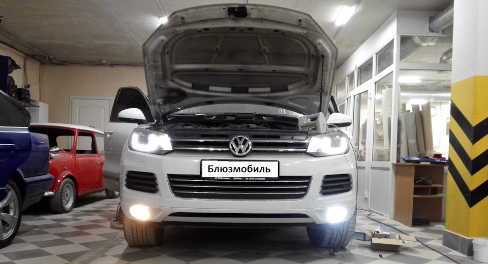 Volkswagen Touareg: RNS-850 + процессорная двушка с сабом. — Автоателье ...