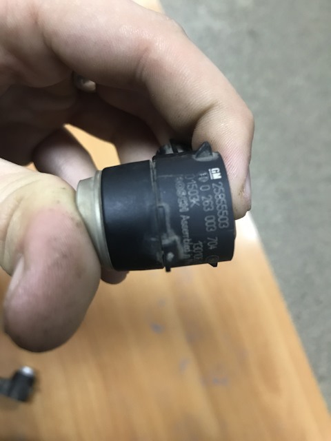 25855503 Сенсор парковочный серебро (Sblade silver) GM | Запчасти на DRIVE2
