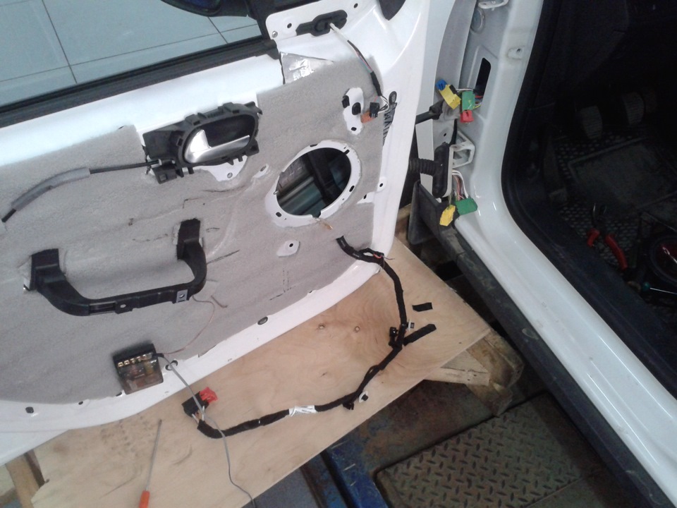 Жгут в дверях — продолжение — Peugeot 2008 (1G), 1,2 л, 2014 года ...