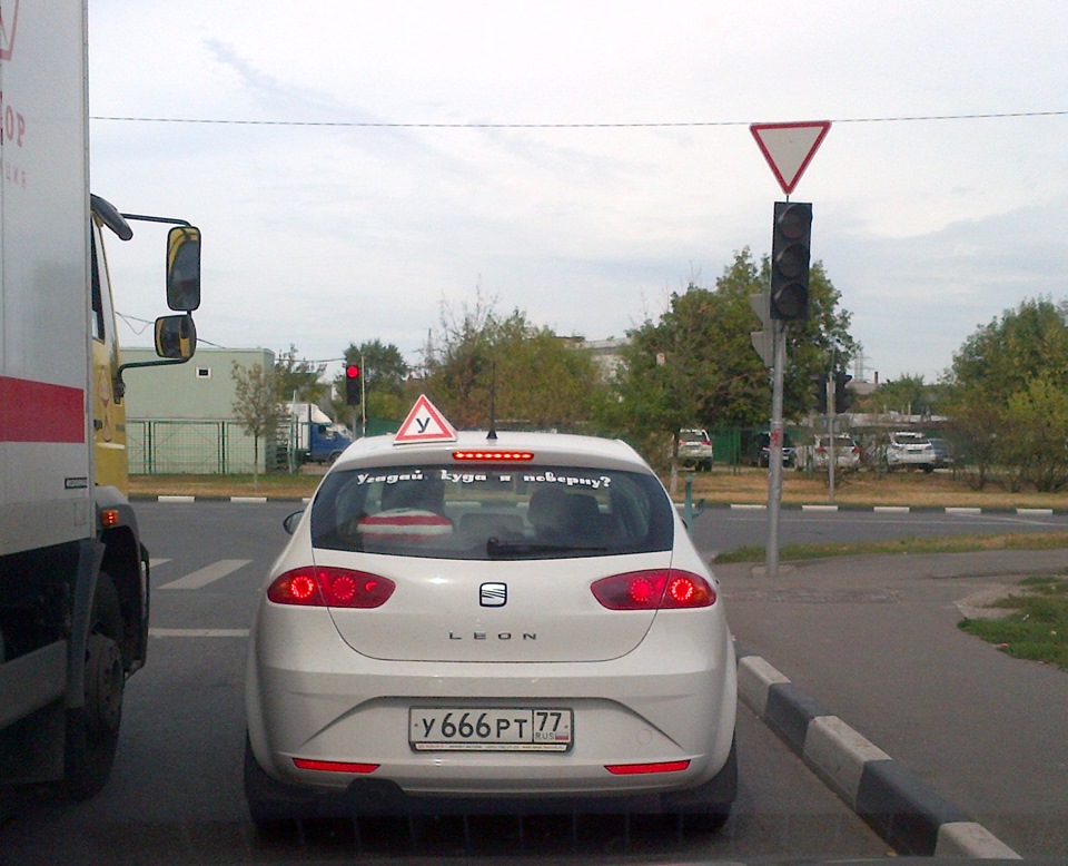 ученик за рулем:)) — Volkswagen Passat Alltrack (B7), 2 л, 2013 года ...