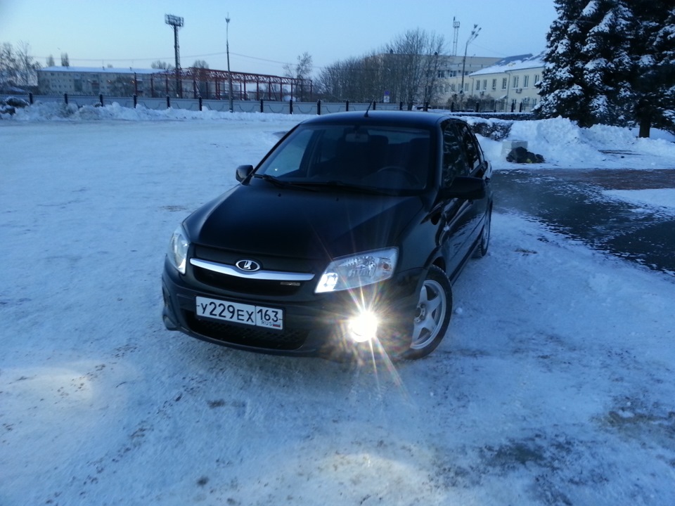Чистая! — Lada Granta Sport, 1,6 л, 2013 года | мойка | DRIVE2