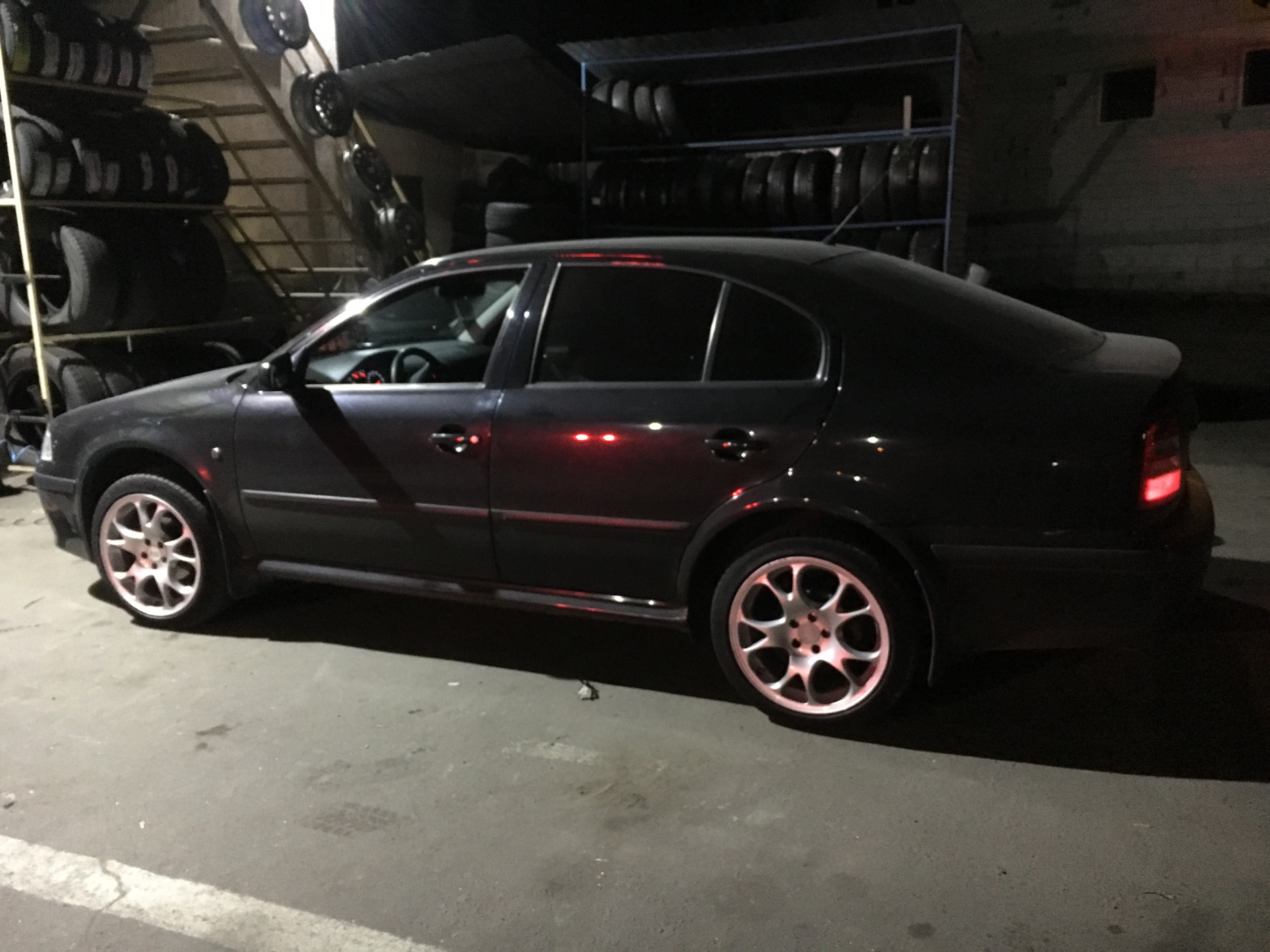 RH Technic 17" 8j — Skoda Octavia A4 Mk1, 1,6 л, 2007 года | колёсные диски | DRIVE2