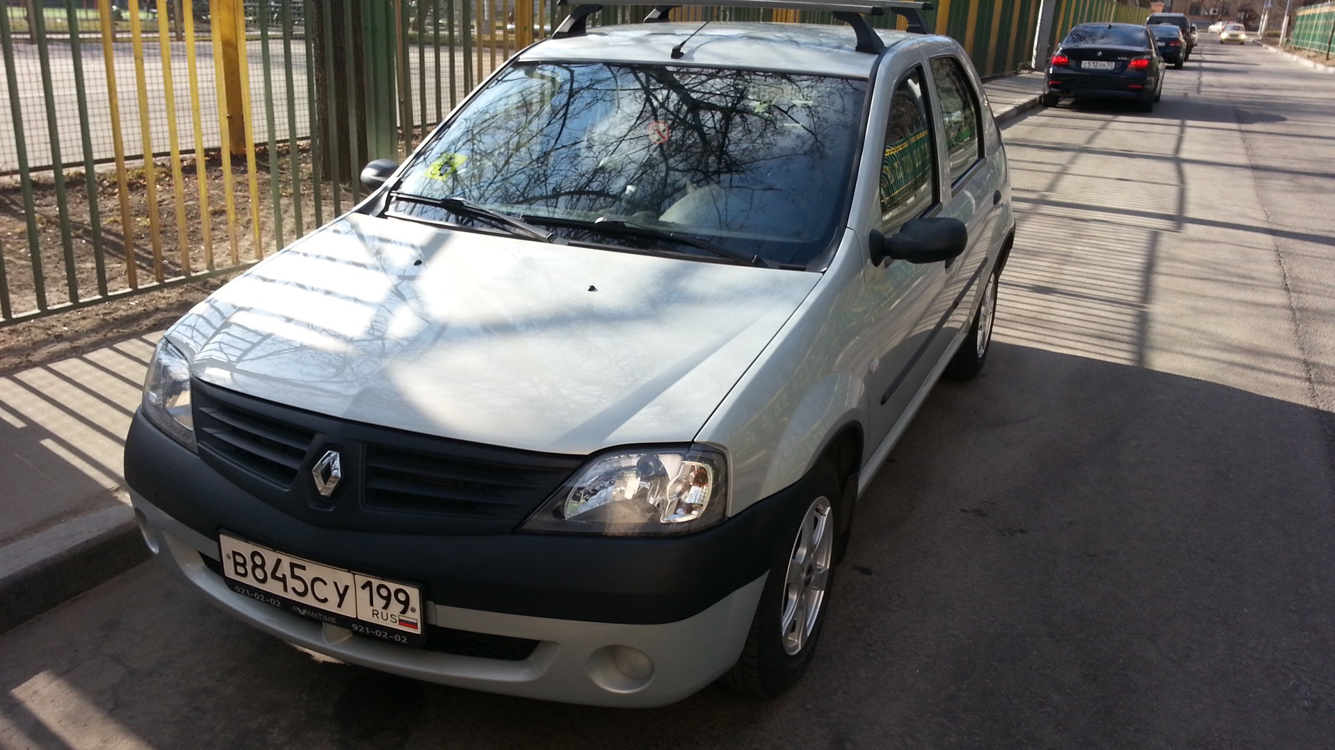 Renault Logan (1G) 1.6 бензиновый 2009 | на DRIVE2
