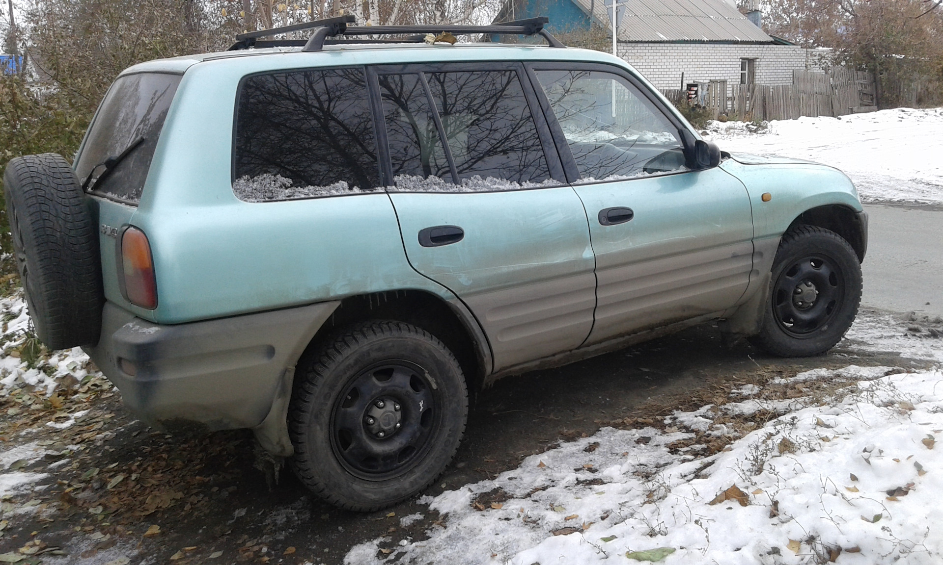 Переобулся — Toyota RAV4 (I), 2 л, 1996 года | шины | DRIVE2