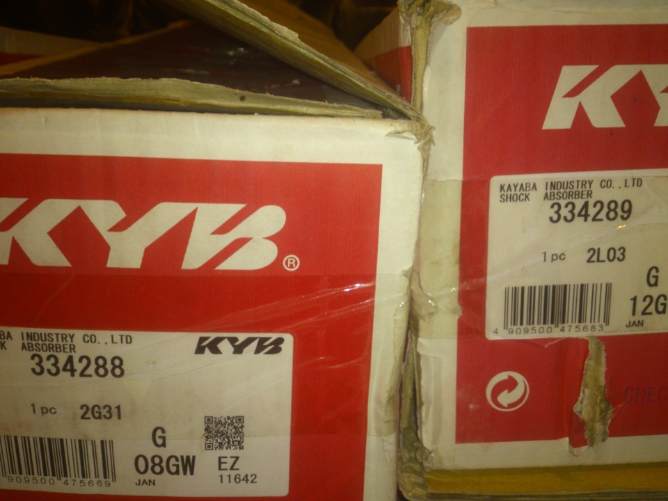 Замена стоек "Кытай" на KYB вкруг — Toyota Caldina (210), 2 л, 1997 ...