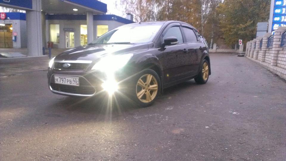 Ford Focus II Hatchback 1.8 бензиновый 2008 | Morello, 1.8, IB5 на DRIVE2