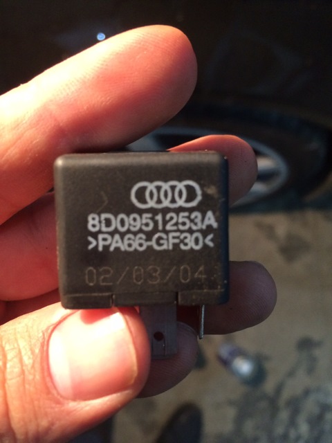 8D0951253A Многофункциональное реле VAG | Запчасти на DRIVE2