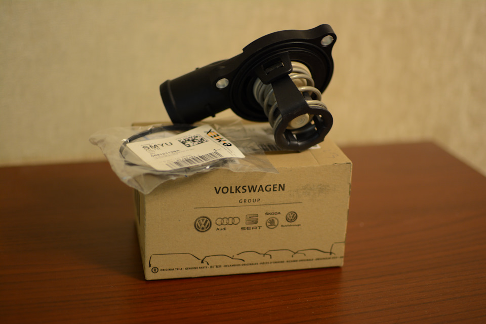 059121111L Термостат системы жидкостного охлаждения VAG | Запчасти на ...