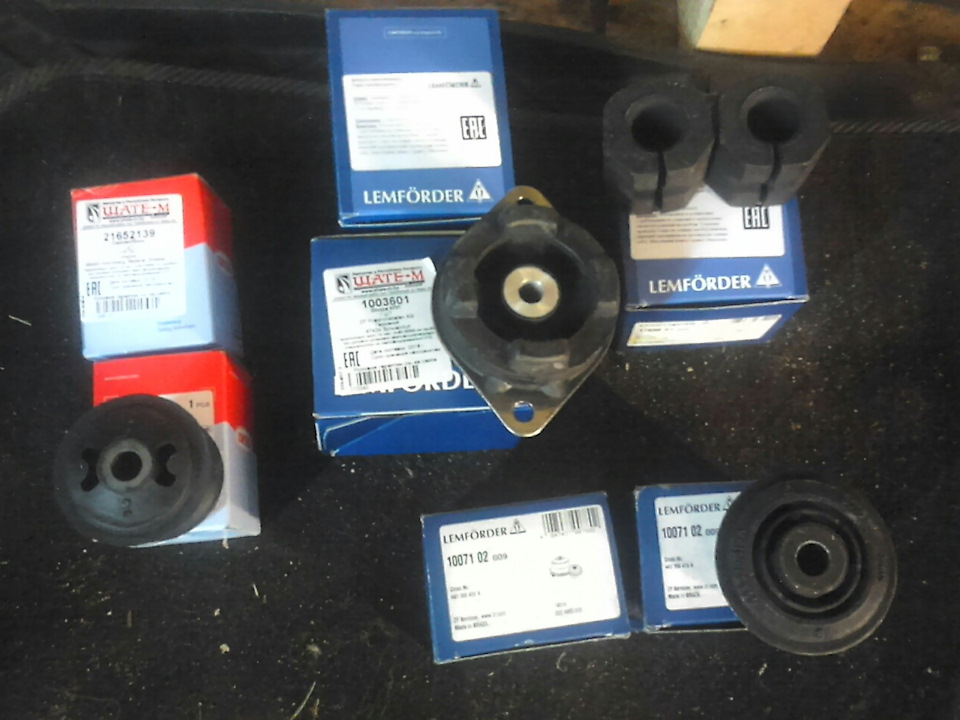 Замена подрамника — Audi 100 (C3), 2,3 л, 1986 года | своими руками ...