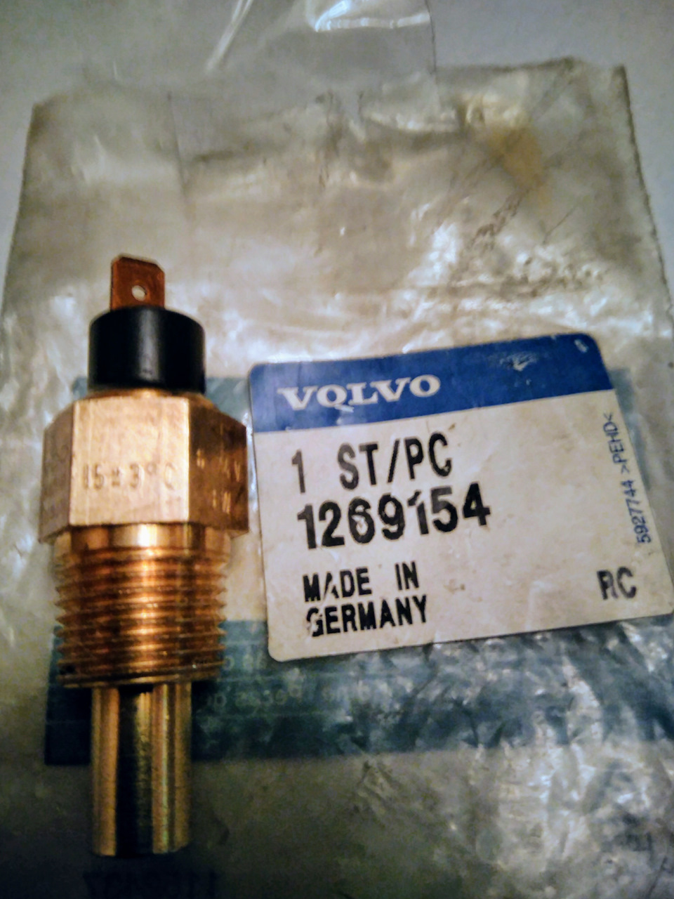 1269154 TEMPERATURE SENSOR Volvo | Запчасти на DRIVE2