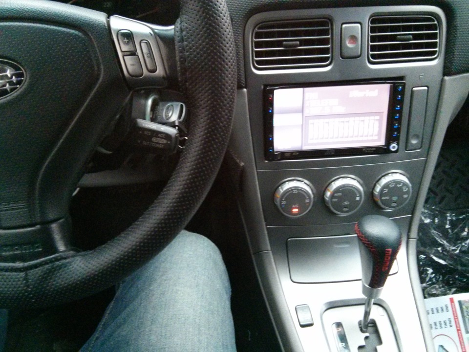 Установил Multitronics, Обшил потертый руль и поставил ручку АКПП. — Subaru Forester (SG), 2 л ...