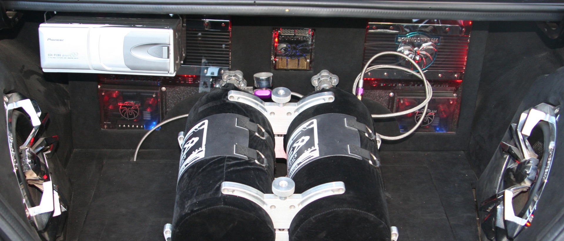 CD-changer Pioneer, 12 дисков :) — Mitsubishi Lancer IX, 1,5 л, 2006 ...