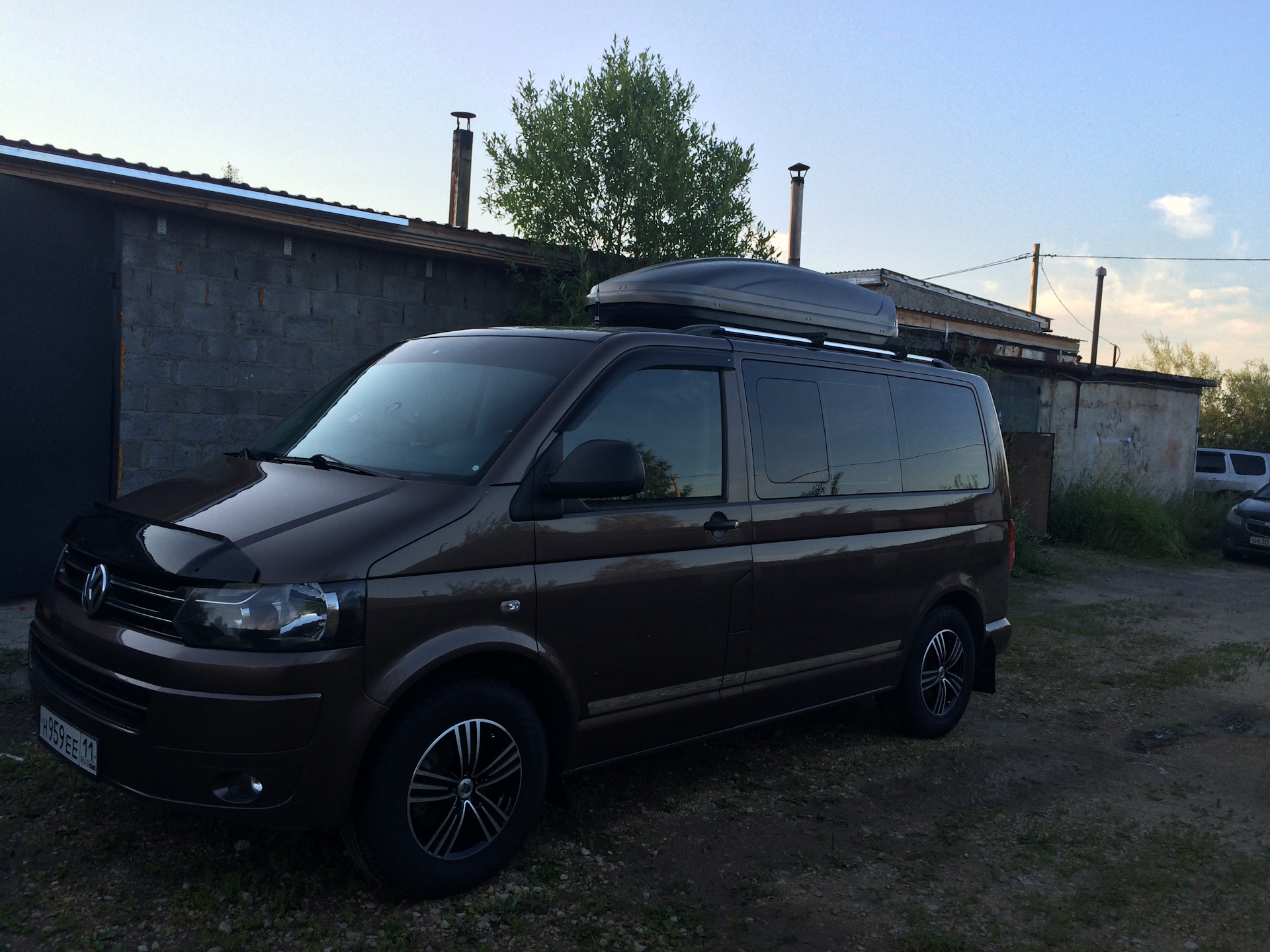 Отпуск — Volkswagen Multivan (T5), 2 л, 2010 года | путешествие | DRIVE2