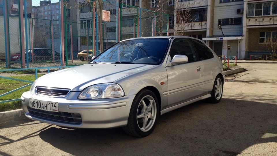Honda Civic Hatchback (6G) бензиновый 1997 | B20b на DRIVE2