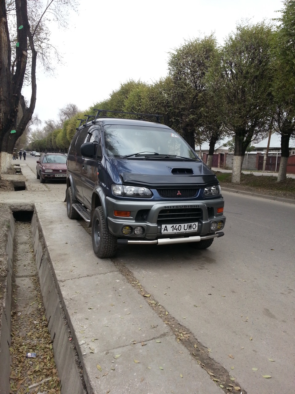 Внений вид. — Mitsubishi Delica (L400), 2,8 л, 1995 года | стайлинг | DRIVE2