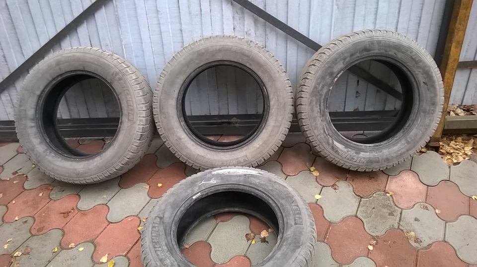 Продам Michelin 235/65R17 — Acura MDX (1G), 3,5 л, 2001 года | шины | DRIVE2