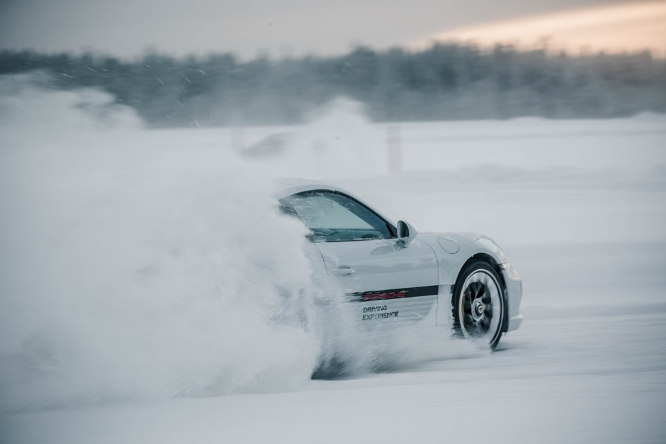 Ice Force 2016. Foto Porsche AG — DRIVE2