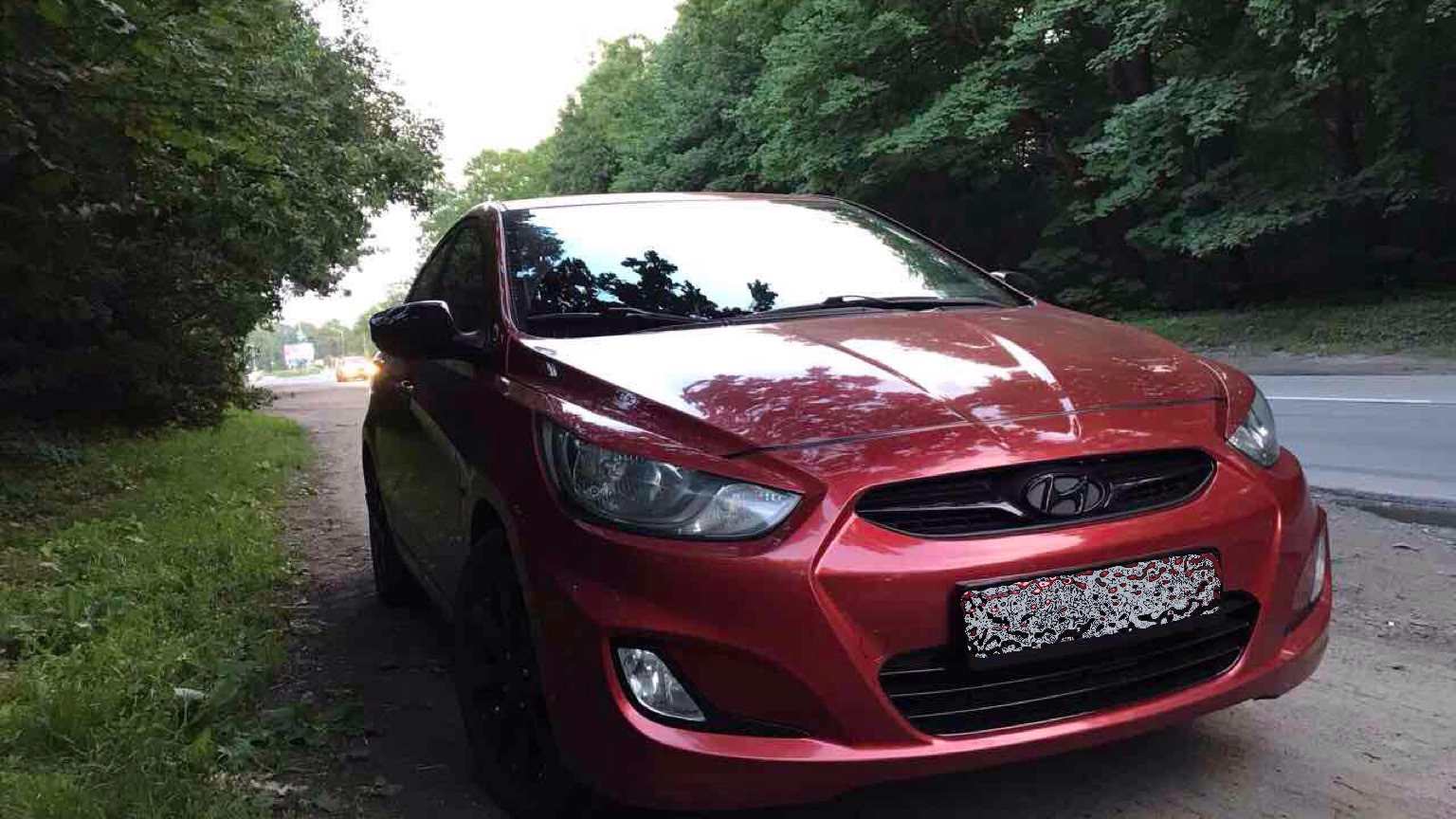 Hyundai Solaris (1G) 1.6 бензиновый 2012 | *Red in Black* на DRIVE2