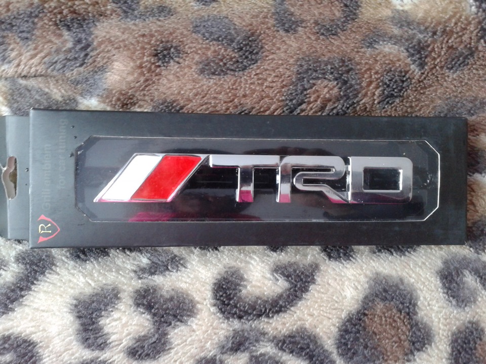 Шильдик -=TRD=- — Toyota Corolla RunX, 1,5 л, 2001 года | тюнинг | DRIVE2