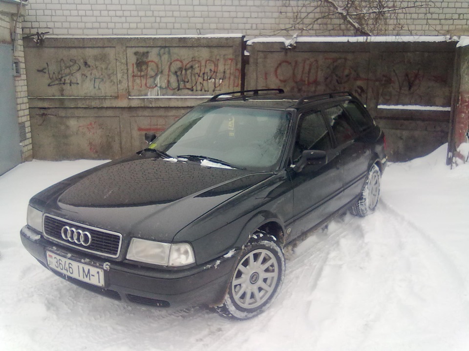 просто фото — Audi 80 B4 2 3 л 1994 года фотография Drive2