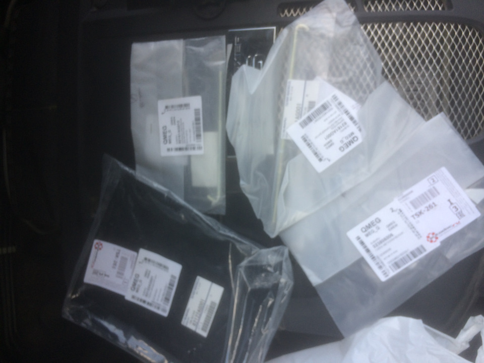 Немного шушоры по капот. — Subaru Legacy (BL/BP), 3 л, 2005 года ...