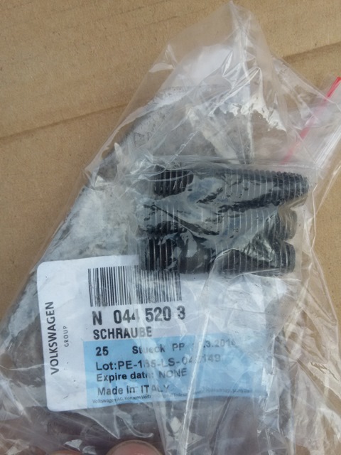 N0445203 Шпилька (M10x28) / VAG | Запчасти на DRIVE2