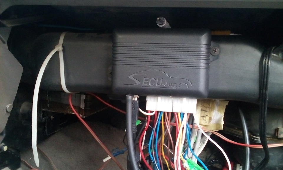 Установка блока МПСЗ SECU 3 T на Исузу Трупер!Пеньтиум на колесах! — DRIVE2
