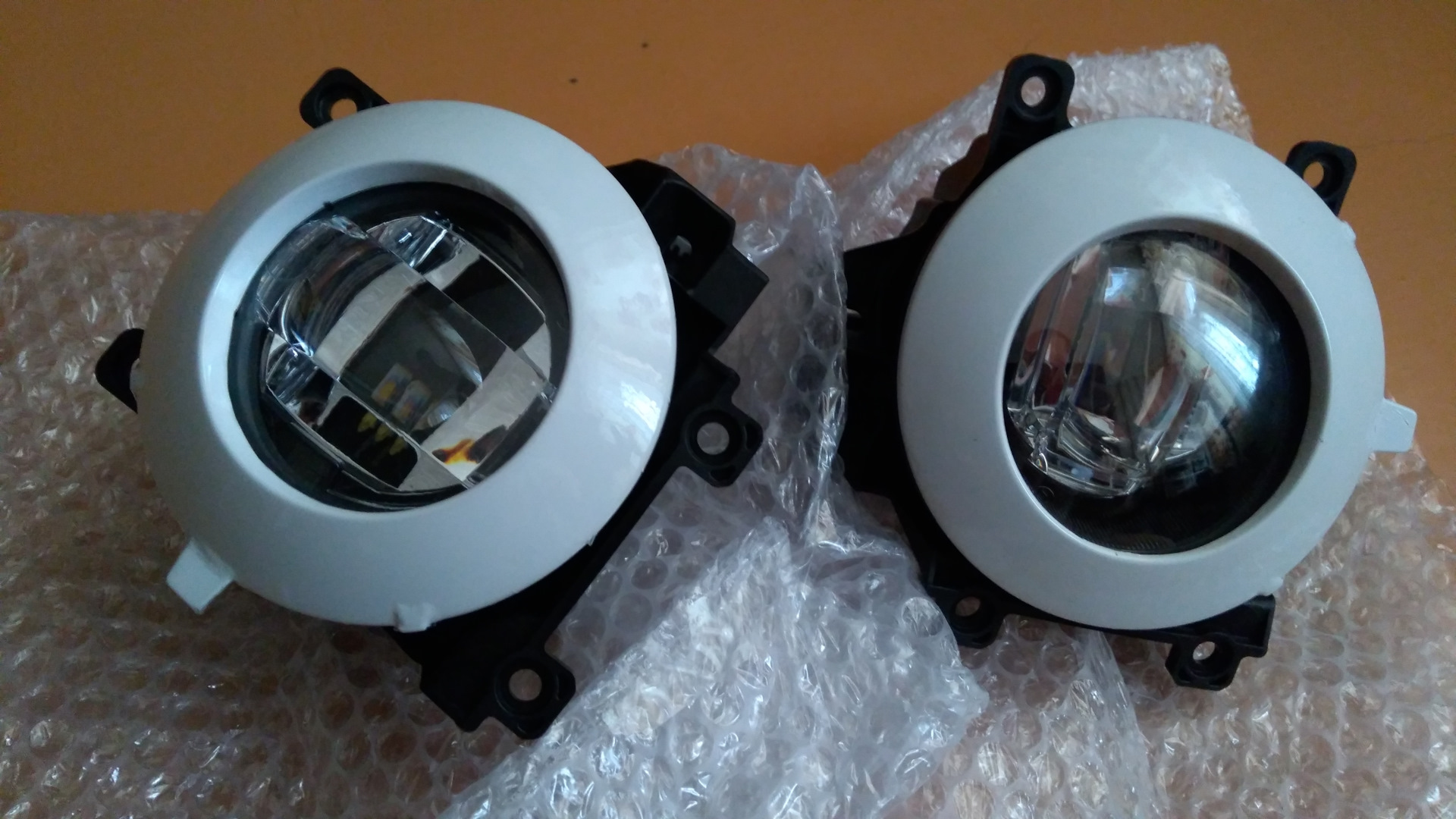 Диодные ПТФ MTF — Toyota RAV4 (IV), 2 л, 2013 года | электроника | DRIVE2