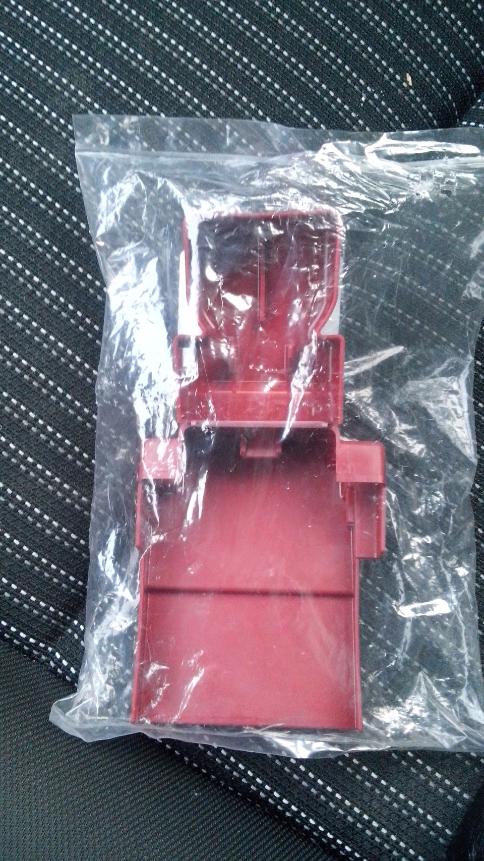 Всё должно быть по фен-шую… Крышка предохранителей. — Mitsubishi Colt ...