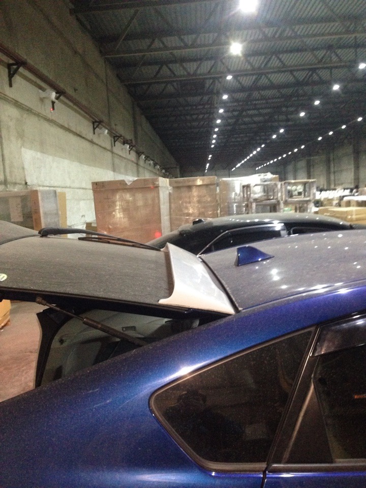 Козырек на багажник KENstyle — Toyota Prius (30), 1,8 л, 2010 года ...