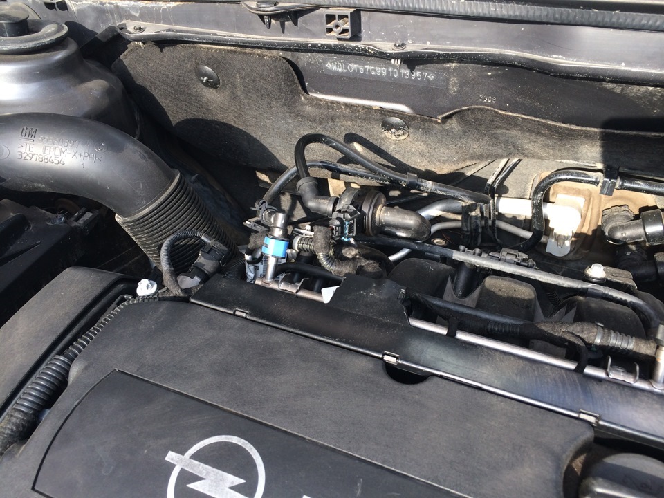 329788454 Патрубок корпуса воздушного фильтра, GM | Запчасти на DRIVE2