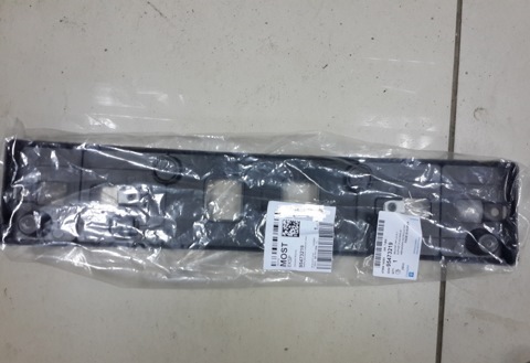 95473219 Накладка бампера под номерной знак / Chevrolet Cruze 10~ GM ...