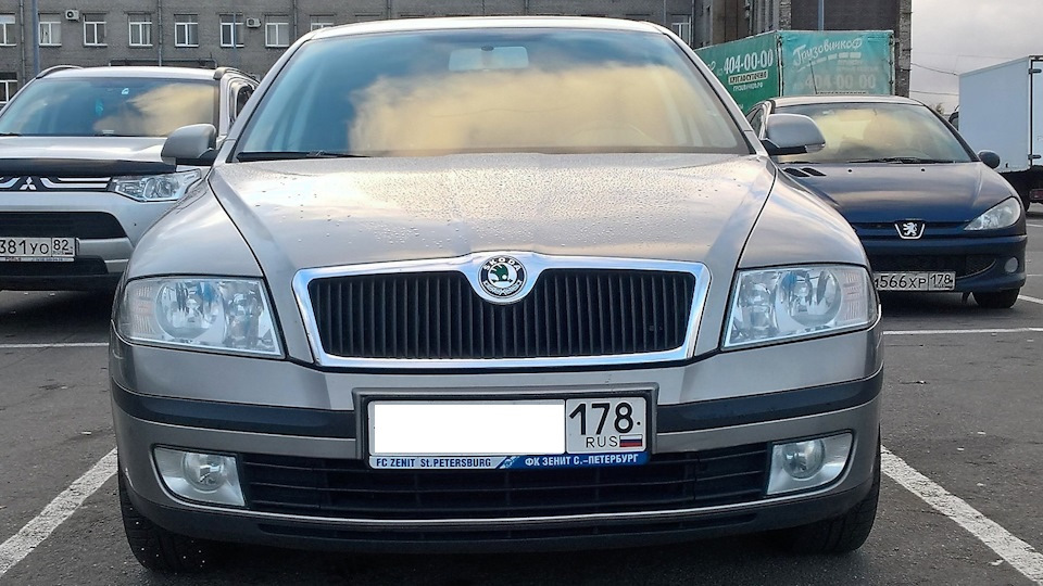 Skoda Octavia A5 Mk2 1.6 бензиновый 2008 | Серый корабль 1,6 FSI на DRIVE2