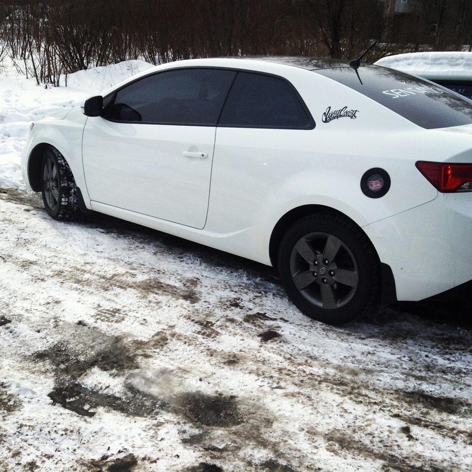 Снова тонировка)))) — KIA Cerato Koup (1G), 1,6 л, 2011 года | другое ...
