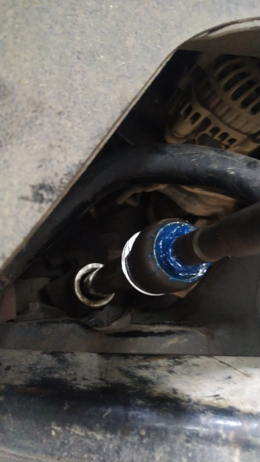 Профилактика — Mitsubishi Cedia, 1,5 л, 2002 года | расходники | DRIVE2