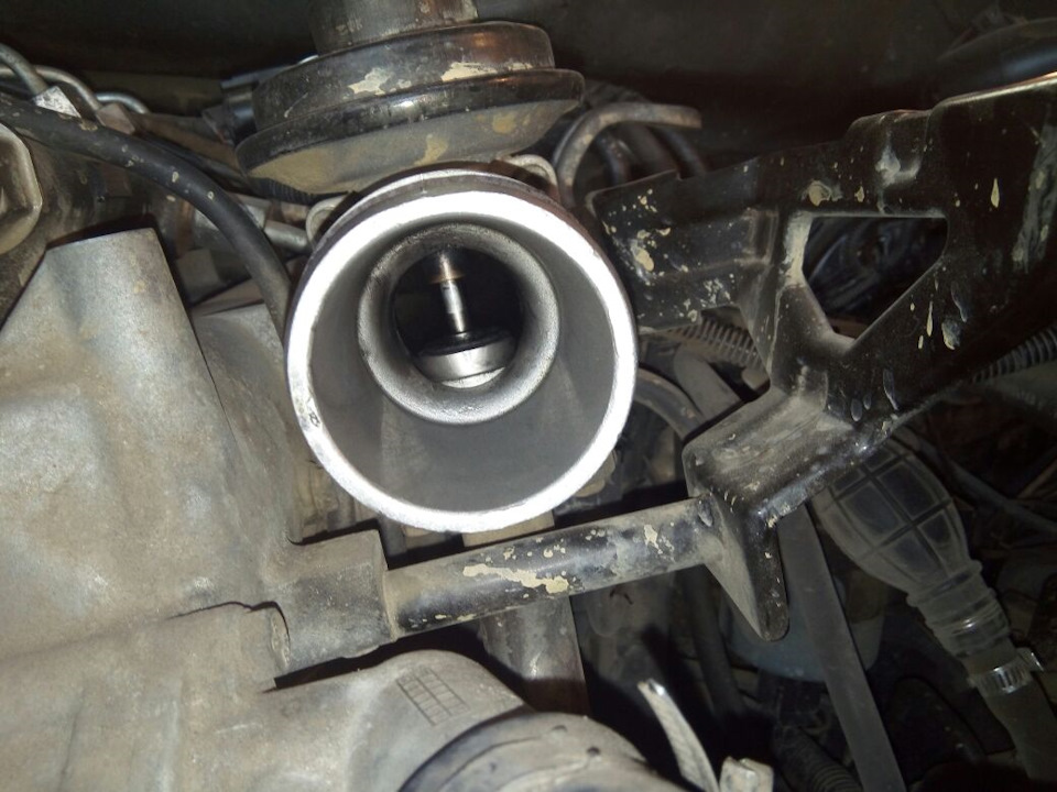 Радиатор — SsangYong Actyon Sports (1G), 2 л, 2007 года | своими руками ...