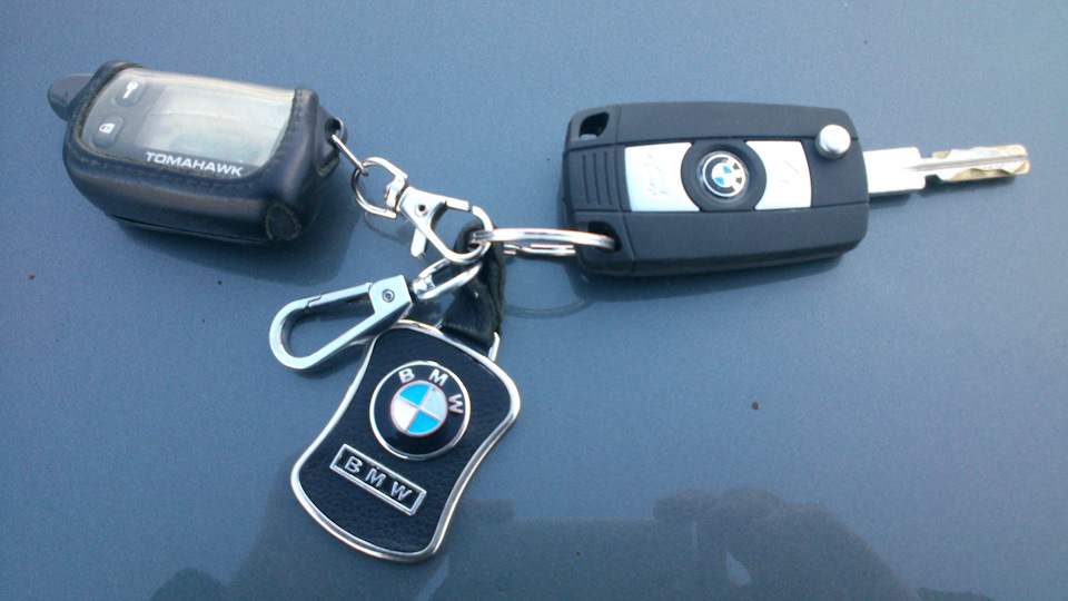 Ключи от бумке — BMW 5 series (E34), 2,5 л, 1990 года | фотография | DRIVE2