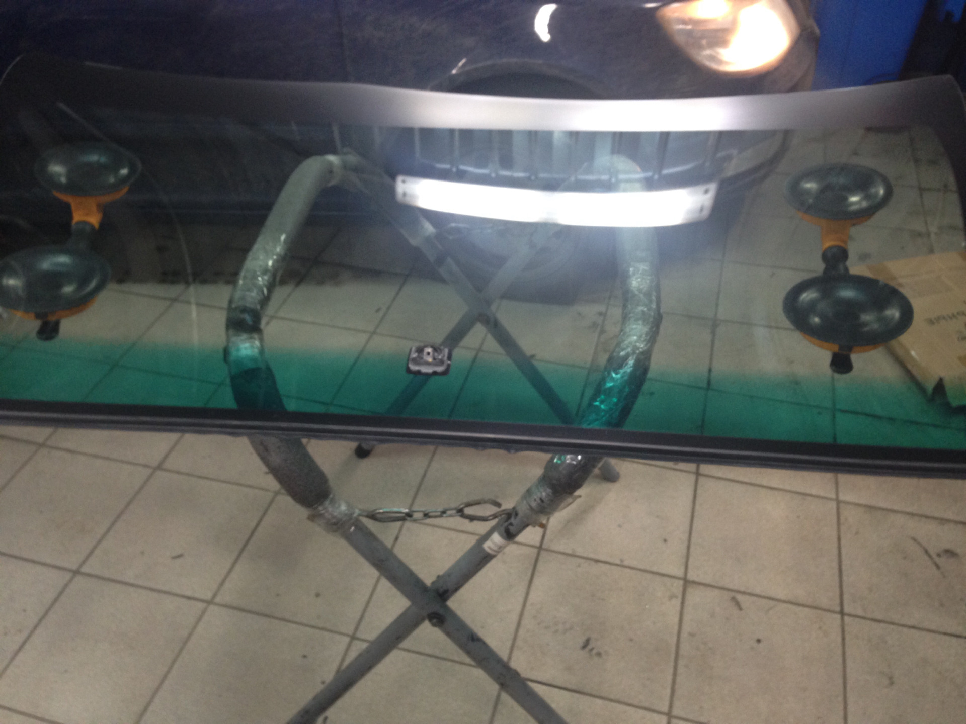 Замена лобового стекла — Lexus GS (JZS160), 3 л, 2000 года | визит на ...