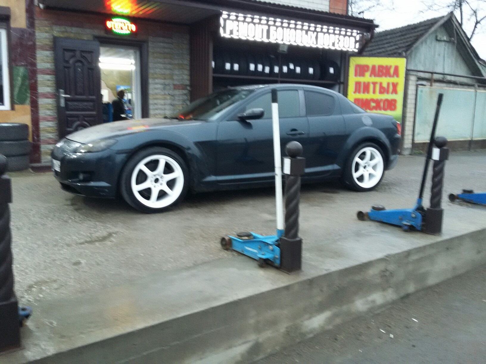 RX на Rays Gram Lights 57 maximum R18 JJ8.5 offset +et45 — Mazda RX-8 ...