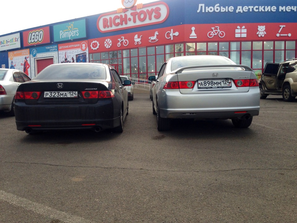 Вот такая разница:) — Honda Accord (7G), 2,4 л, 2003 года | просто так | DRIVE2