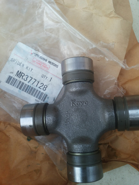 MR377128 Крестовина Mitsubishi | Запчасти на DRIVE2