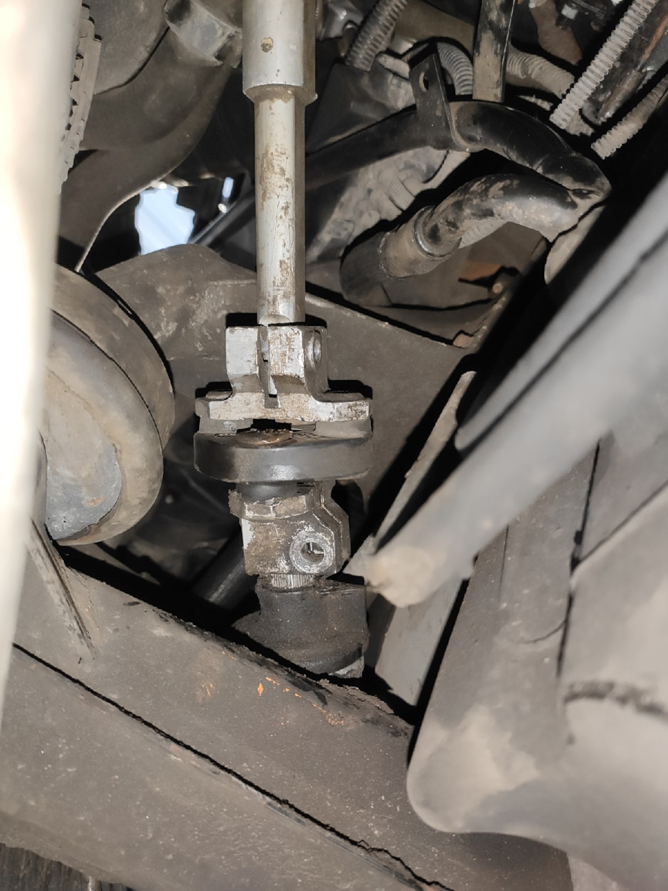 (48) Новая — Муфта эластичная рулевого управления на BMW e46 — BMW 3 ...